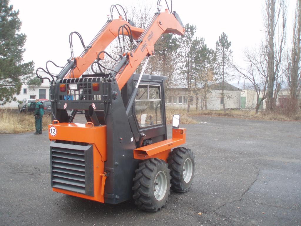 UNC 060 generálna oprava I. VZOR | Locust 752 753 853 903 1203 a UNC ...